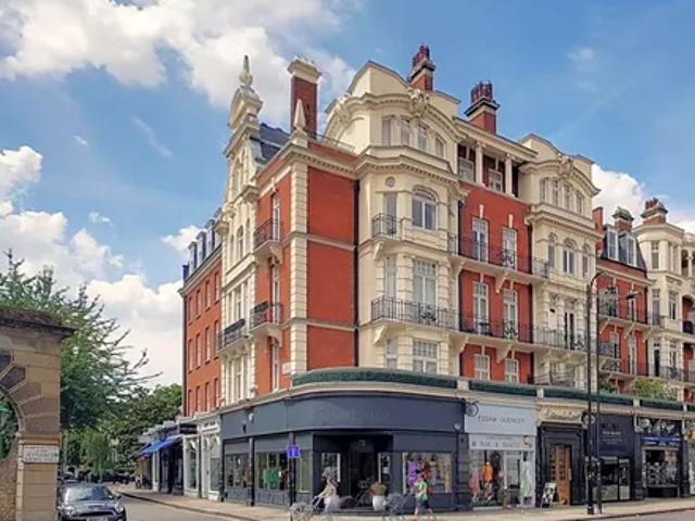 VIP Dry Cleaners, 44a Gloucester Road, London, SW7 5PL, United Kingdom | 4 bed apartment for rent #167146777 | Rentberry