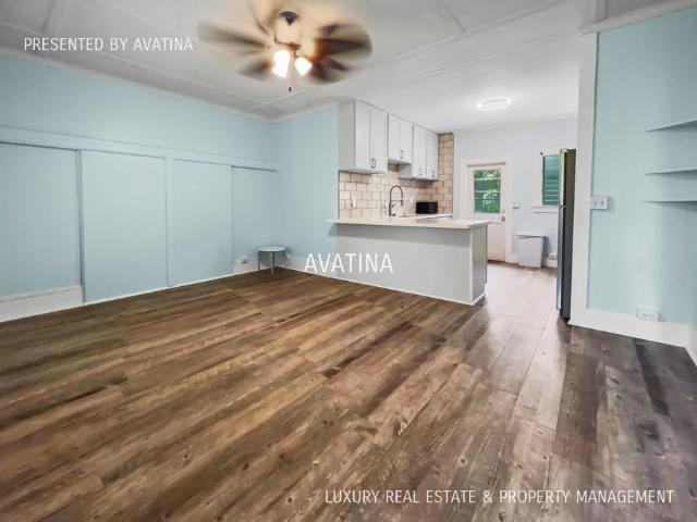 Virtual Tour! Charming 2 bdrm a block from Kailua Beach!