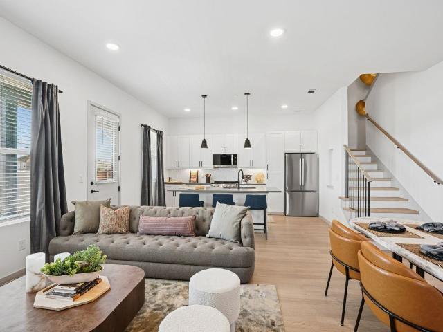Vireo Twelve Oaks 2 Bedroom Apartment for Rent at 201 S Morningstar Blvd, Georgetown, TX 78628