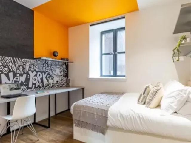 Virgin Hotel, 236 246 Clyde Street, Glasgow, G1 4EQ, United Kingdom | 1 bed apartment for rent #154643881 | Rentberry