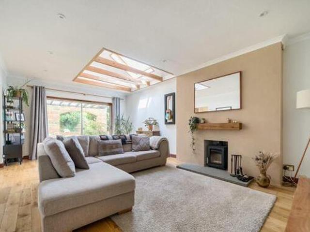 Virginia Water/egham, Surrey, 4 Bedroom Detached