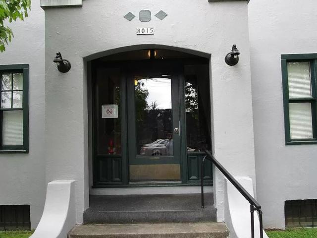 Virginia Apartments