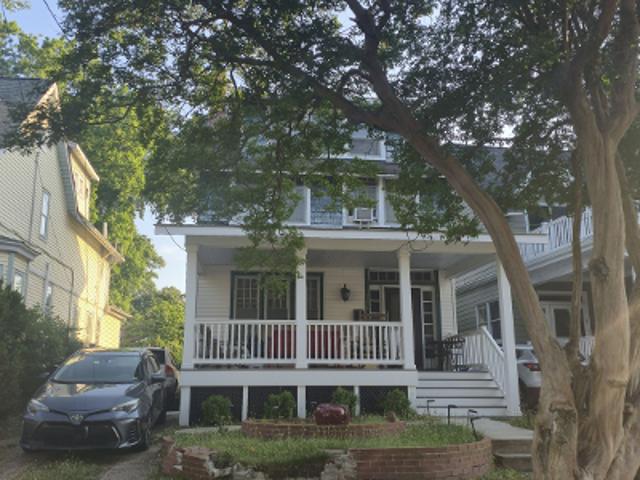 Virginia Ave