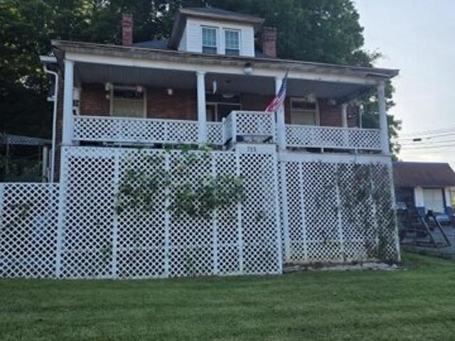 Virginia Ave, Bluefield, Home For Sale