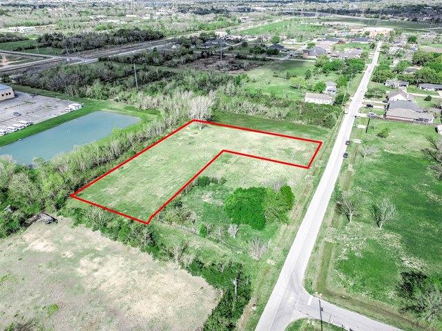 Virginia Ave, League City, TX 77573