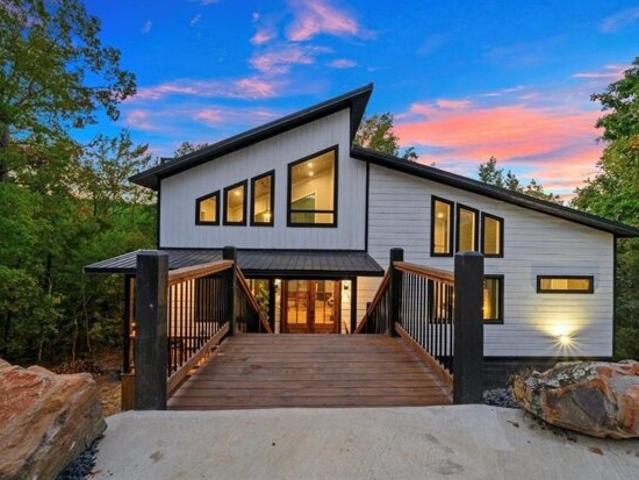 Virginia Pine Pl, Broken Bow, Home For Sale