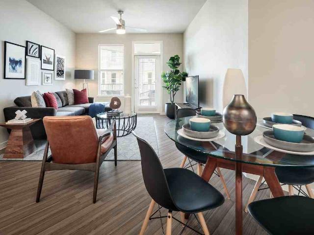 Viridian 1 Bedroom Apartment for Rent at 5415 N Foster Rd, San Antonio, TX 78244 Sunrise