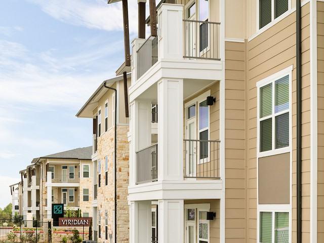Viridian 2 Bedroom Apartment for Rent at 5415 N Foster Rd, San Antonio, TX 78244 Sunrise