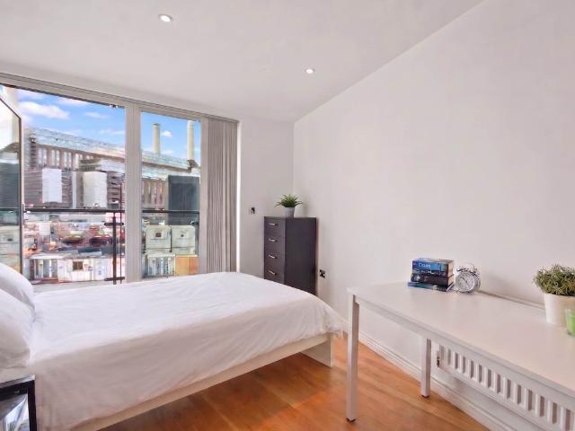 Viridian Apartments, Nine Elms SW8, 1 bed flat to rent, £2,400 pcm | PrimeLocation
