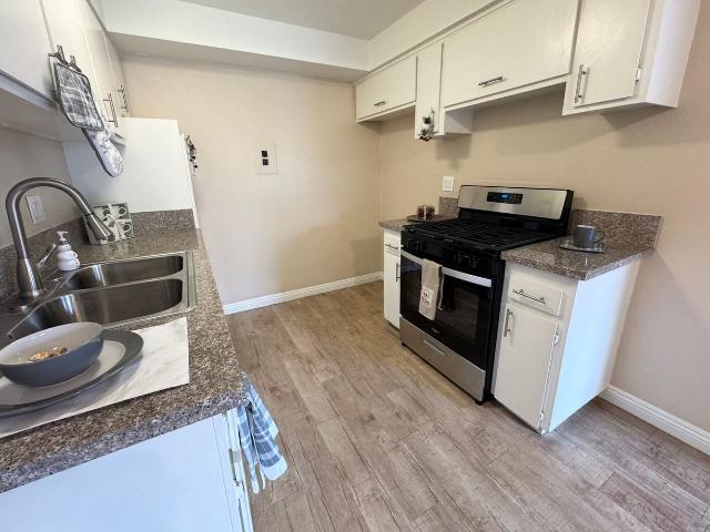 Vista Verde Apartments 2 Bedroom Apartment for Rent at 9146 Somerset Blvd, Bellflower, CA 90706 Bellflower