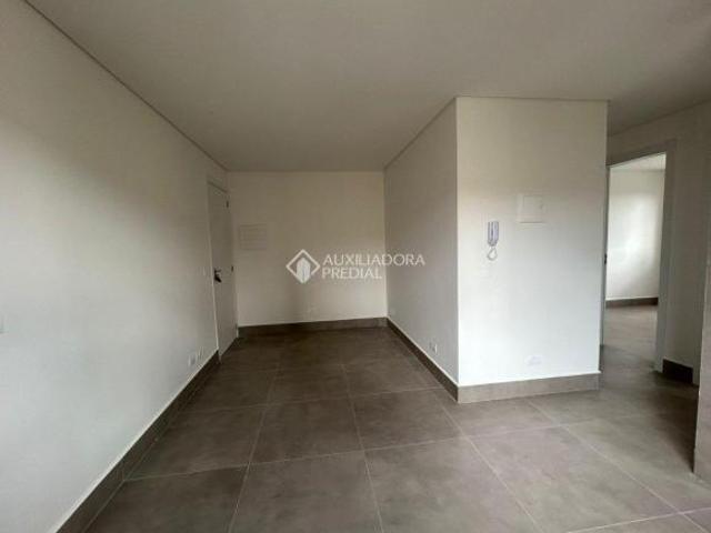 Vista aberta e tranquilidade: Apto 2 quartos no Roça Grande