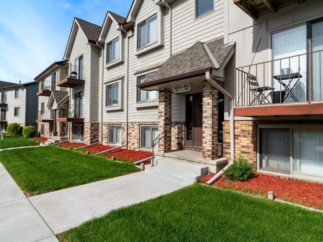 Vista Apartments