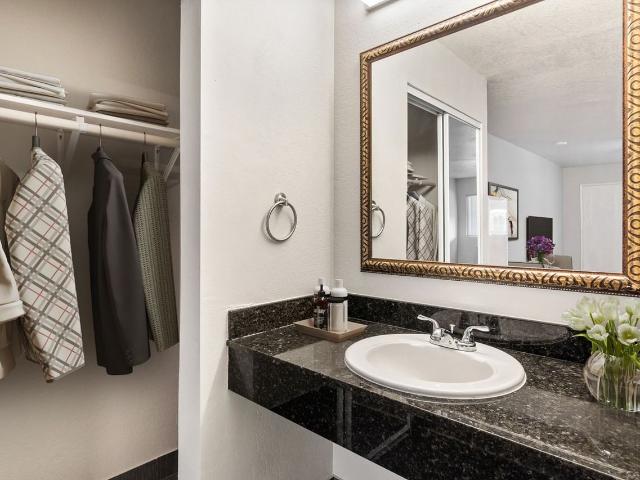 Vista De Luna Studio Apartment for Rent at 588 N Mollison Ave, El Cajon, CA 92021 El Cajon