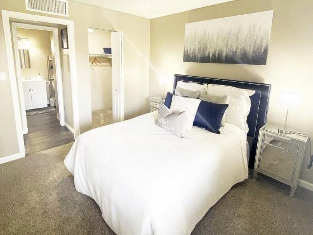 Vista Del Sol Apartments 1 Bedroom Apartment for Rent at 7100 Louisiana Blvd Ne, Albuquerque, NM 87109 North Wyoming