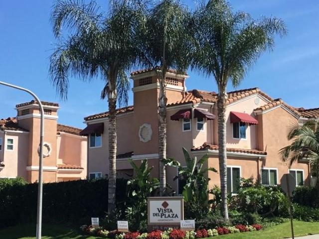 Vista Del Plaza 20 3 Bedroom Apartment for Rent at 252 S Poplar Ave, Brea, CA 92821