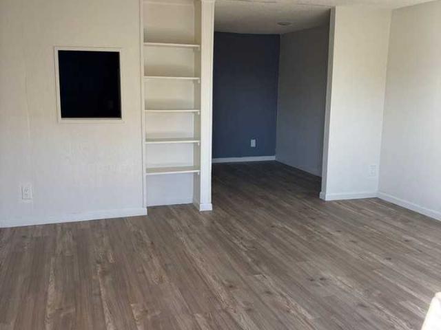Vista Del Prado Apartments 2 Bedroom Apartment for Rent at 2529 W Campbell Ave, Phoenix, AZ 85017