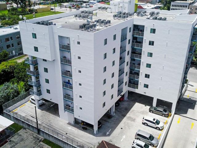 Vista del Rio Apartments 1 Bedroom Apartment for Rent at 624 Sw 1st St, Miami, FL 33130 East Little Havana