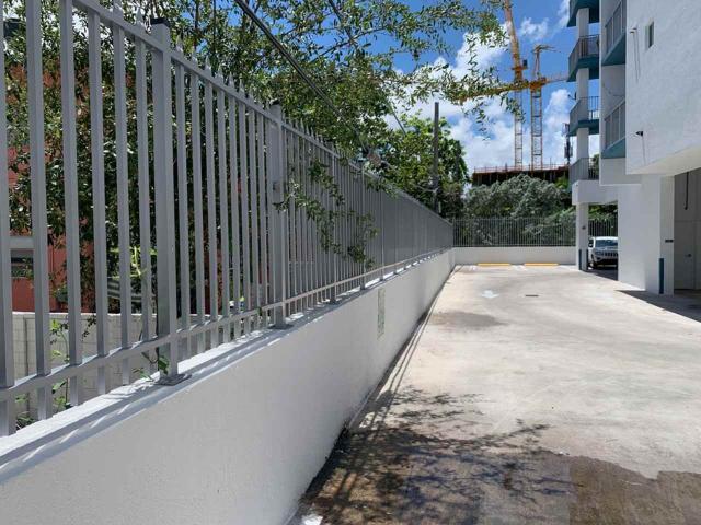 Vista del Rio Apartments 2 Bedroom Apartment for Rent at 624 Sw 1st St, Miami, FL 33130 East Little Havana