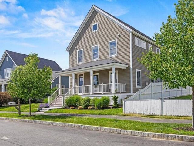 Vista Dr, Scarborough, Home For Sale