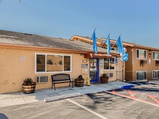 Vista Flores Apartments 2B 1B L