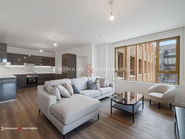 Vista Heights, Bermondsey SE15, 3 bed flat to rent, £3,300 pcm | PrimeLocation