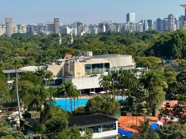 Vista incrível ao lado do Clube Paulistano. Rua Cristovão Diniz. Apartamento com 380 m², 4 quartos s