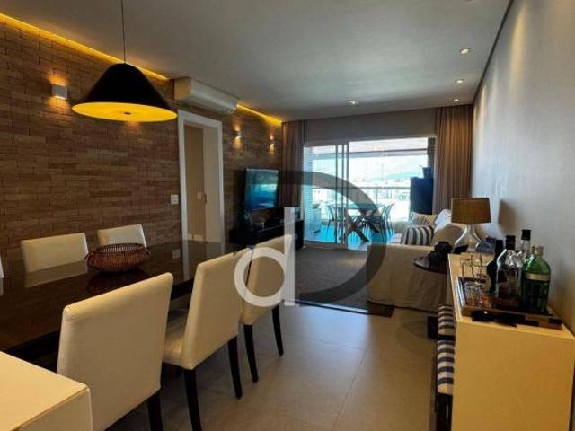 Vista mar e serra no Módulo 8: apartamento pé na grama na Riviera
