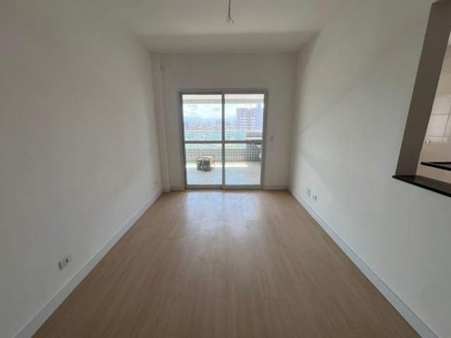 Vista mar no caiçara, 3 dorms, 2 banheiros, ampla metragem, confira!