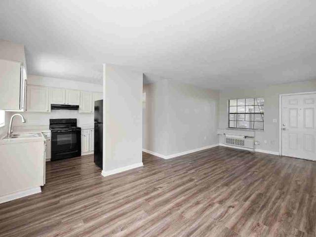 Vista Palms 1 Bedroom Apartment for Rent at 1701 E 131st Ave, Tampa, FL 33612
