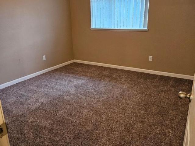 Vista Pointe Apartments in South Salem Oregon Comfortable Living Near Shopping and I5 1 Bedroom Apartment for Rent at 1830 Wiltsey Rd Se, Salem, OR 97306 South Gateway