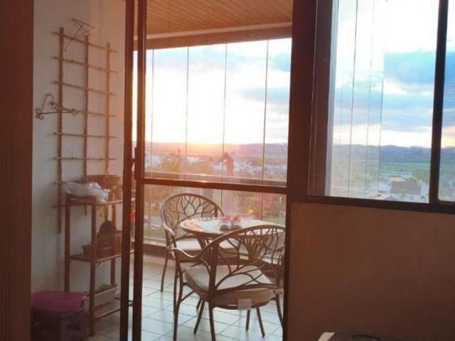 Vista Privilegiada para o Pôr do Sol | 4 Dormitórios | 134m² | Andar com Vista Livre