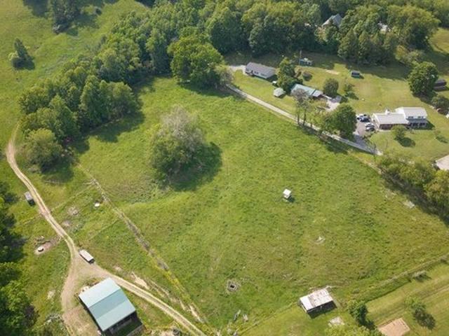 Vista Rd, Weston, WV 26452