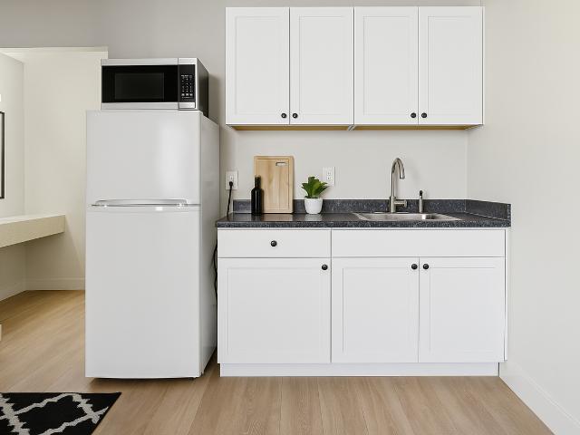 Vista Shores – Bright, Renovated Studios Just Minutes from the Coast! Studio Apartment for Rent at 710 E St, Chula Vista, CA 91910 Central Chula Vista
