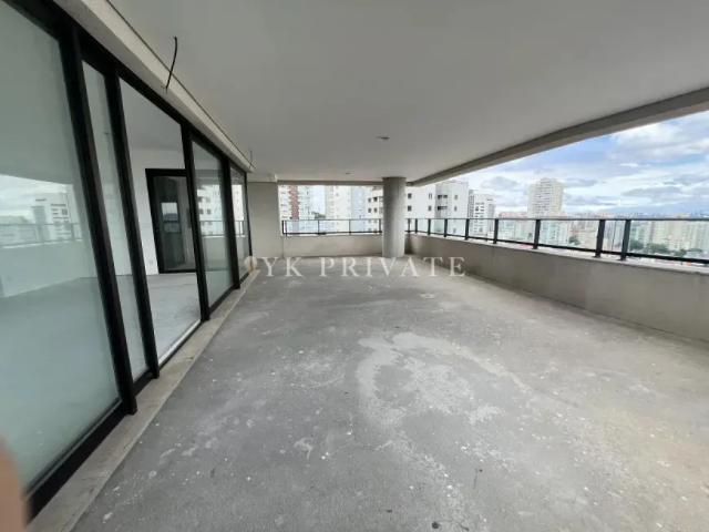 Vistta Alto da Lapa / 218m² / 3 dormitórios / 2 suítes / 4 vagas de garagem / Parque Vila Lobos