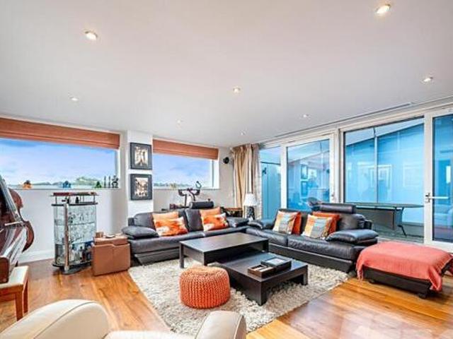 Visage Apartments, Winchester Road, 3 Bedroom Penthouse