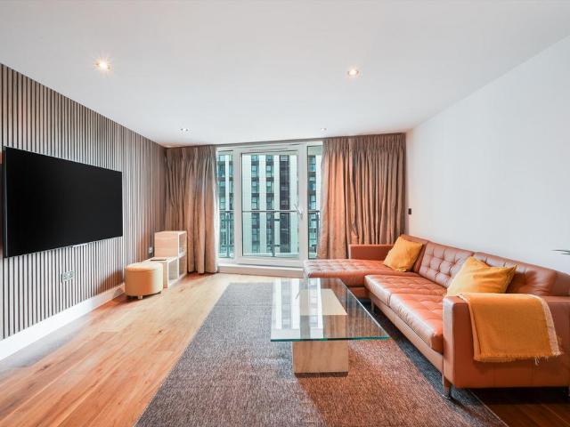 Visage Apartments, Winchester Road. 1 bed flat to rent £3,748 pcm £865 pw
