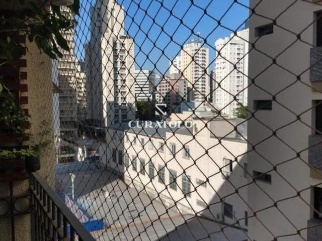 Visconde da Luz Conquiste seu novo lar pronto para morar na Vila Nova Conceição! Apartamento com 8