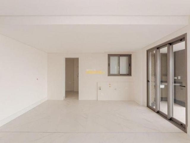 Vitra 3 suítes, 155m² no Água Verde