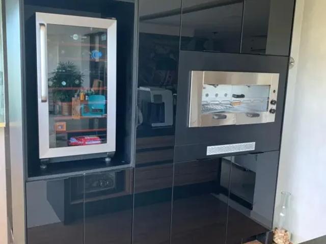 Viva O Extraordinário 4 suítes com dependências decoradissimo com clube na praia e muito mais