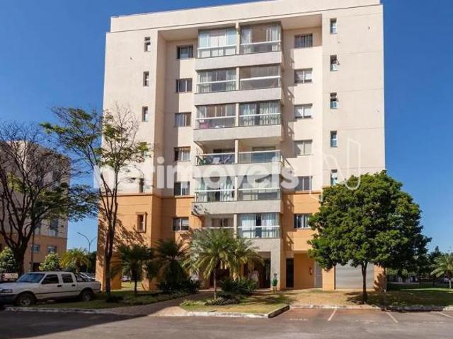 Viva o Sonho do SQB: Apartamento Reformado com Suíte Master e Lazer de Resort