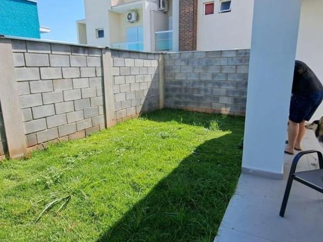 Viva o seu melhor no Condomínio Golden Park II! Sobrado dos Sonhos Aguarda por Você!