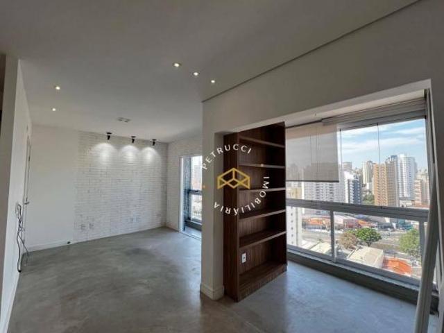 VIVA O PRIVILÉGIO DE MORAR EM UMA COBERTURA QUE COMBINA ESPAÇO, CONFORTO E EXCLUSIVIDADE EM CADA DET