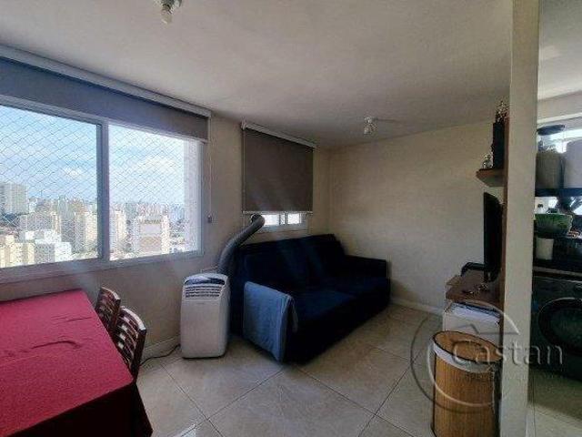 Apartamento em Cambuci