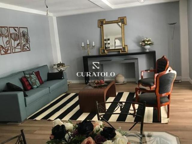 Viva com comodidade na Vila Prudente, a 5 min a pé do Metrô Vila Prudente: Belo sobrado de 270 m² co