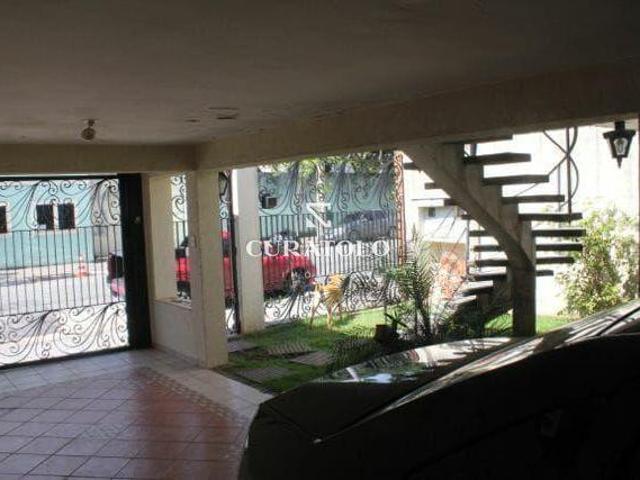 Viva com comodidade no Alto da Mooca, em rua tranquila e familiar: Casa de 140 m² com 3 Dorms, 2 vag