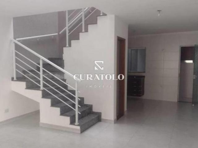 Viva com conforto e espaçoso: Excelente sobrado na Vila Formosa, próximo ao Mercadão Municipal da Vl