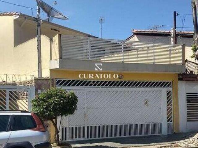 Viva com conforto e espaçoso: Excelente Sobrado no Carandiru, com 2 Dorms e 2 vagas cobertas