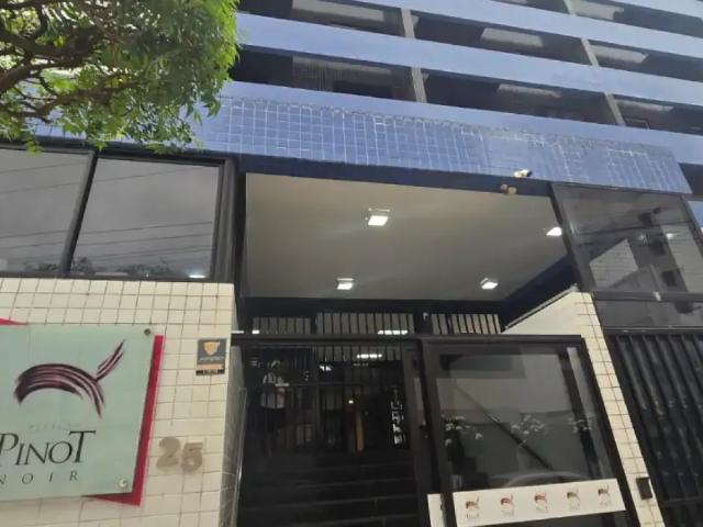 Viva com praticidade e conforto em um apartamento totalmente pronto para morar no Edifício Pinot Noir! Este imóvel é ideal para quem busca comodidade em Maceió. Com uma planta funcional e excelente il