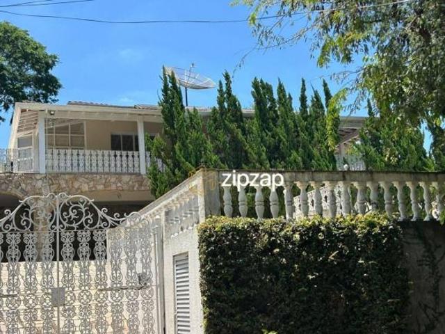Viva com Qualidade! Casa Espaçosa no Marambaia, Vinhedo