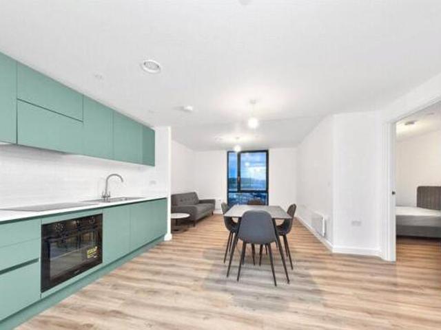 Viva Court, Kimpton Road, 1 Bedroom Apartment
